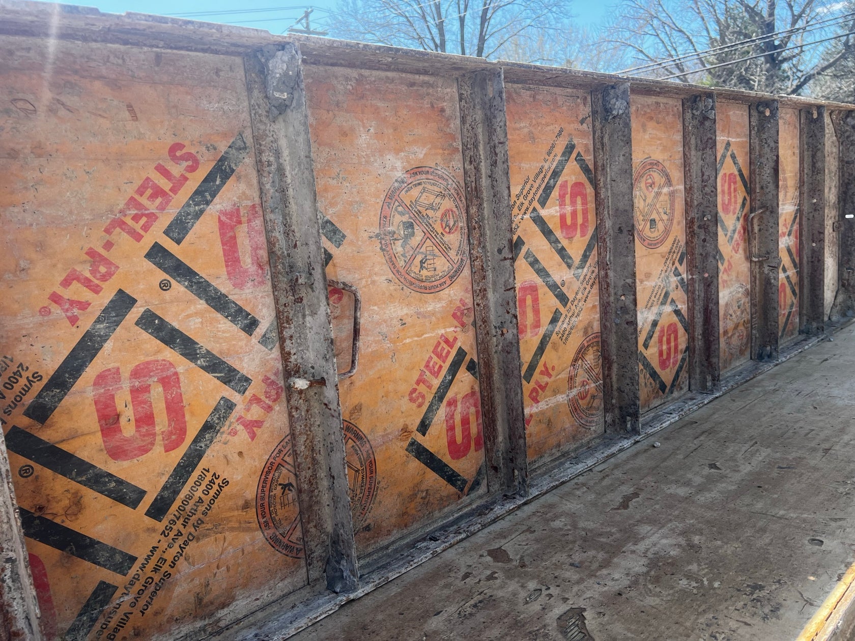 Symons Steel-Ply Concrete Forms – BIC Auctions